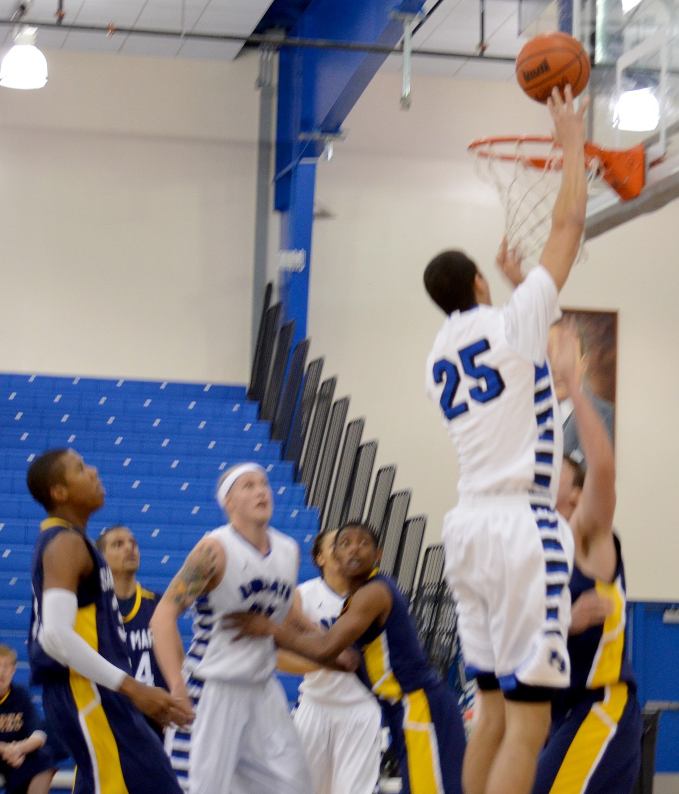 Andre Wells - Men's Basketball - Peru State College Athletics