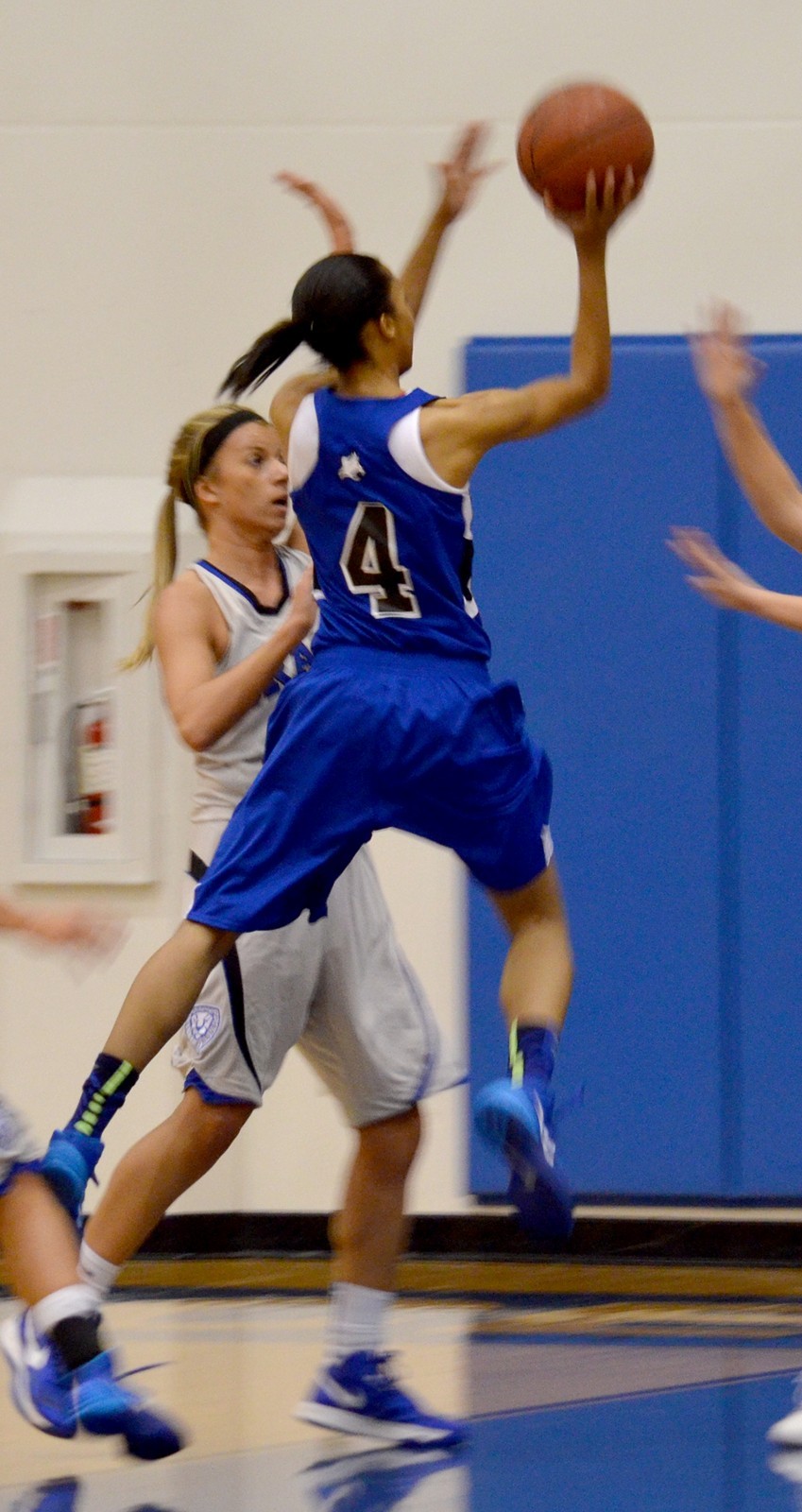 Sydney Young - Women's Basketball - Peru State College Athletics