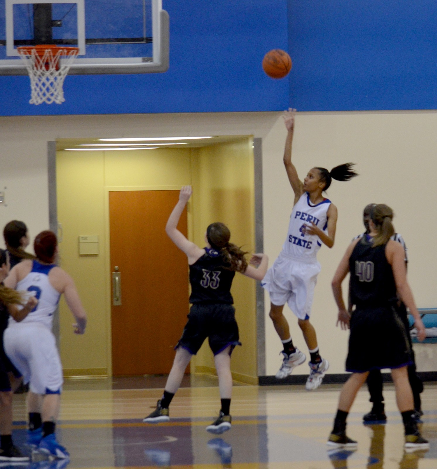 Sydney Young - Women's Basketball - Peru State College Athletics