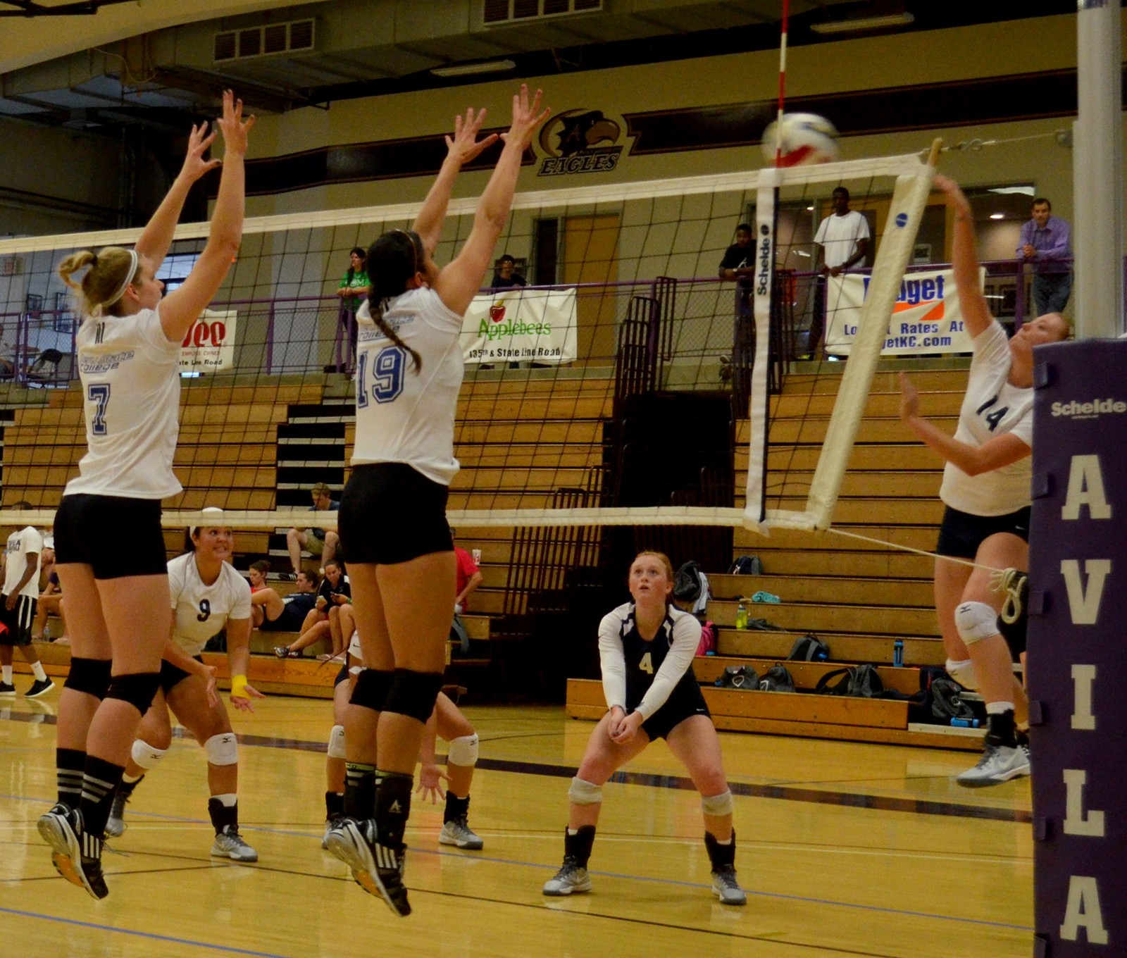 Jennifer Ostrowski - Volleyball - Peru State College Athletics