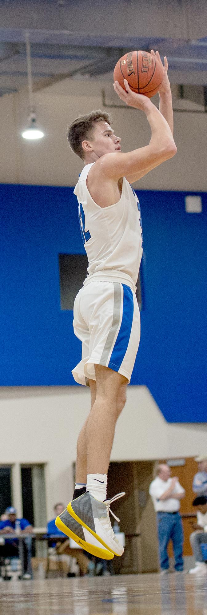 Isaac Simpson - Men's Basketball - Peru State College Athletics