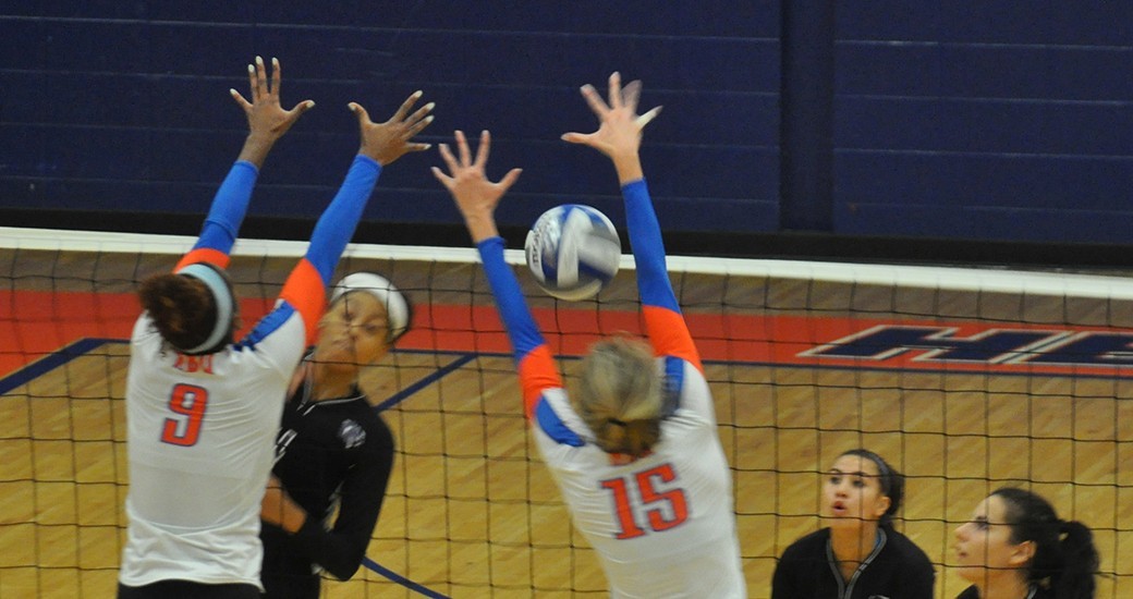 Randi Hunter - Women's Volleyball - Prairie View A&M University Athletics