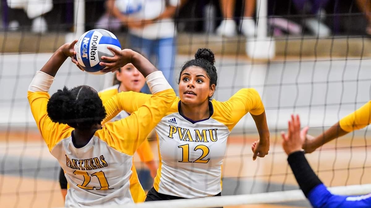 Volleyball Wraps Up Home Regular Season With a Sweep Over Southern ...