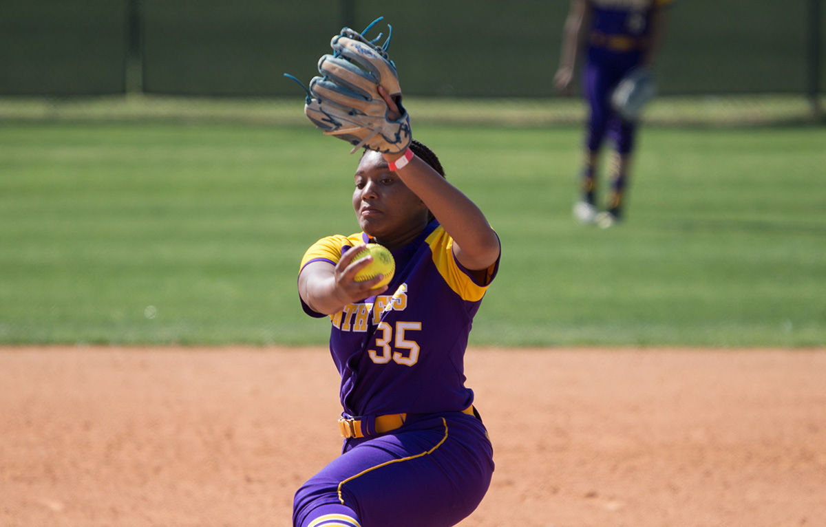 Mya Hall - Softball - Prairie View A&M University Athletics