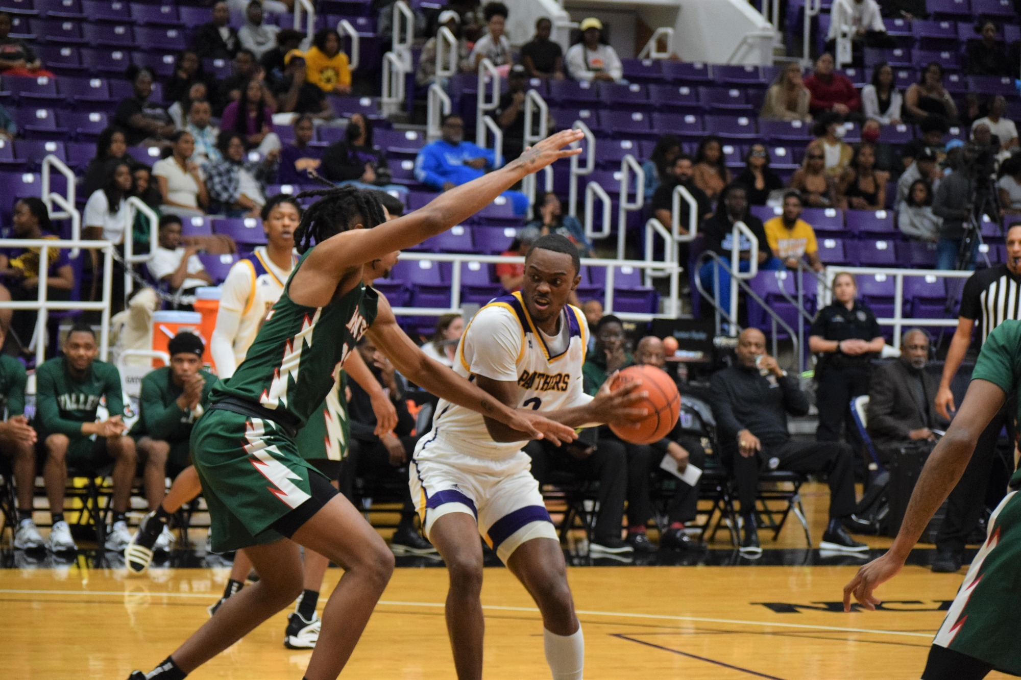 Braden Bell - Men's Basketball - Prairie View A&M University Athletics