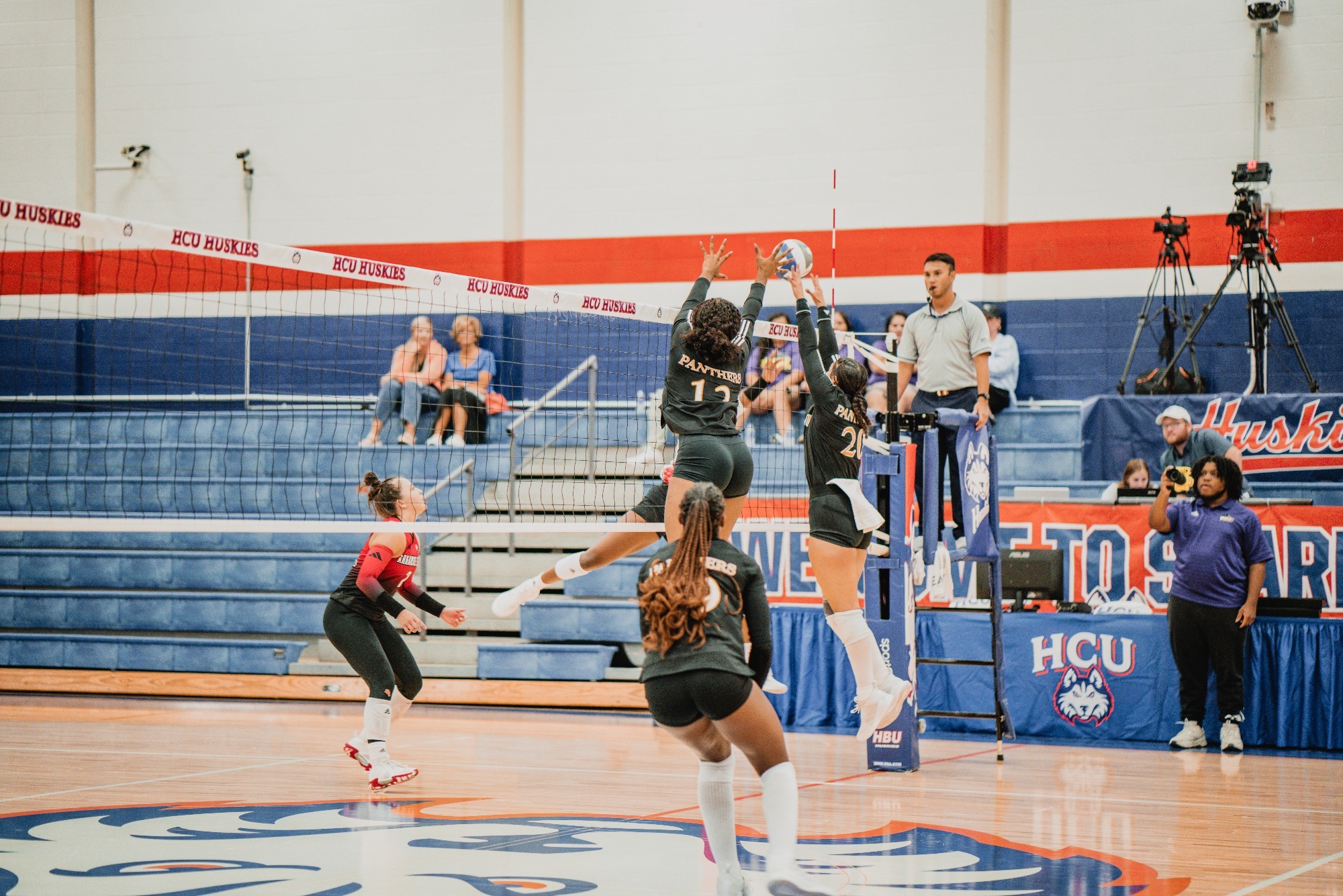 Lady Panthers earn 3-0 sweep against New Orleans - Prairie View A&M ...