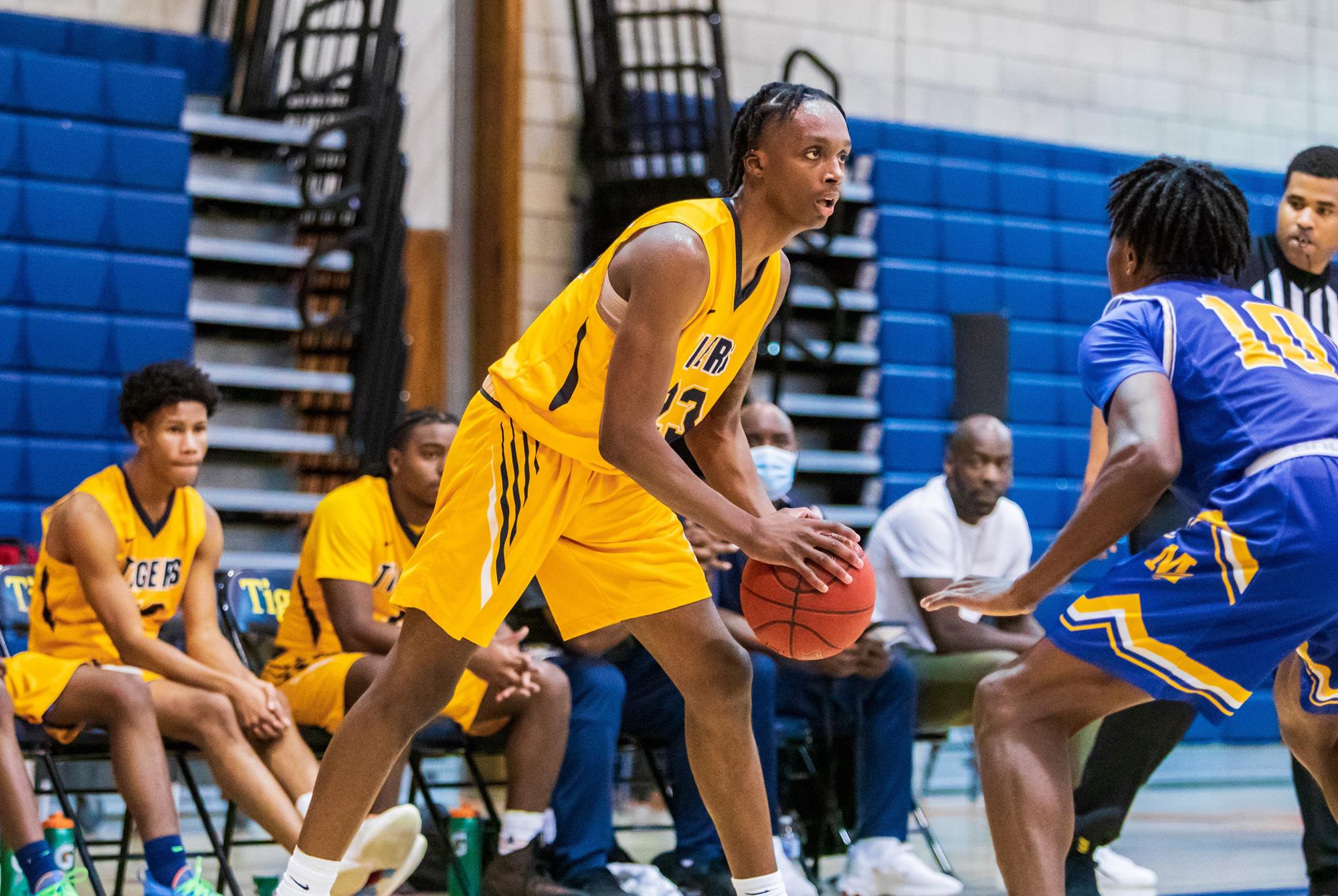 Tigers Close Out Strong Semester With Conference Road Win ...