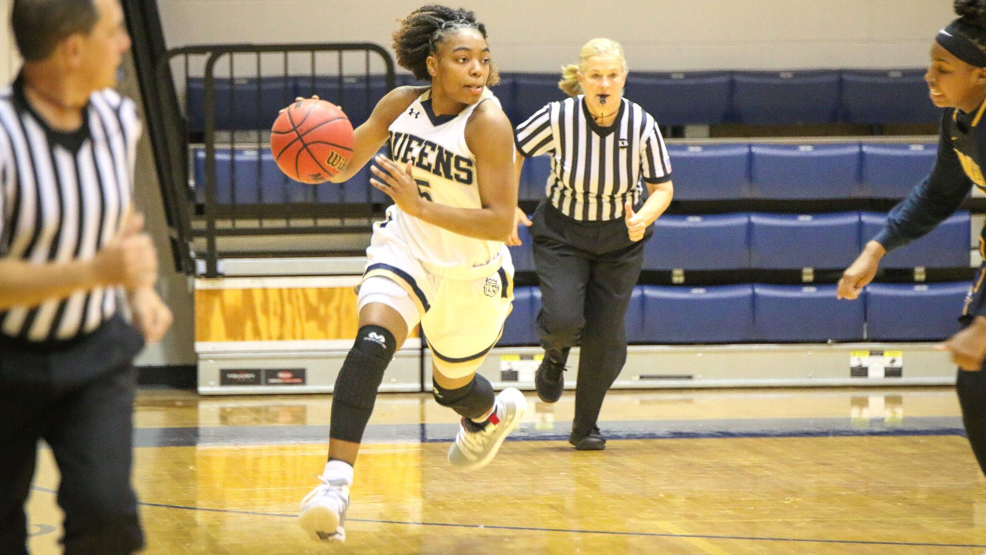 Jaleah Goff - 2018-2019 - Women's Basketball - Queens University of ...