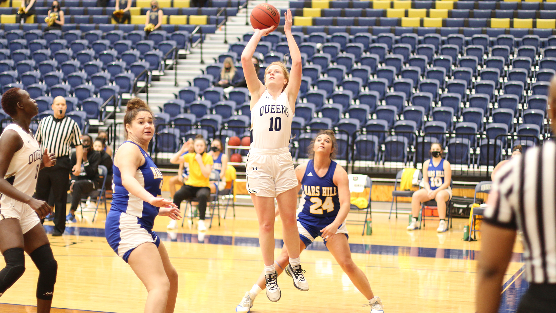 Caitlyn Moore - 2020-2021 - Women's Basketball - Queens University of ...