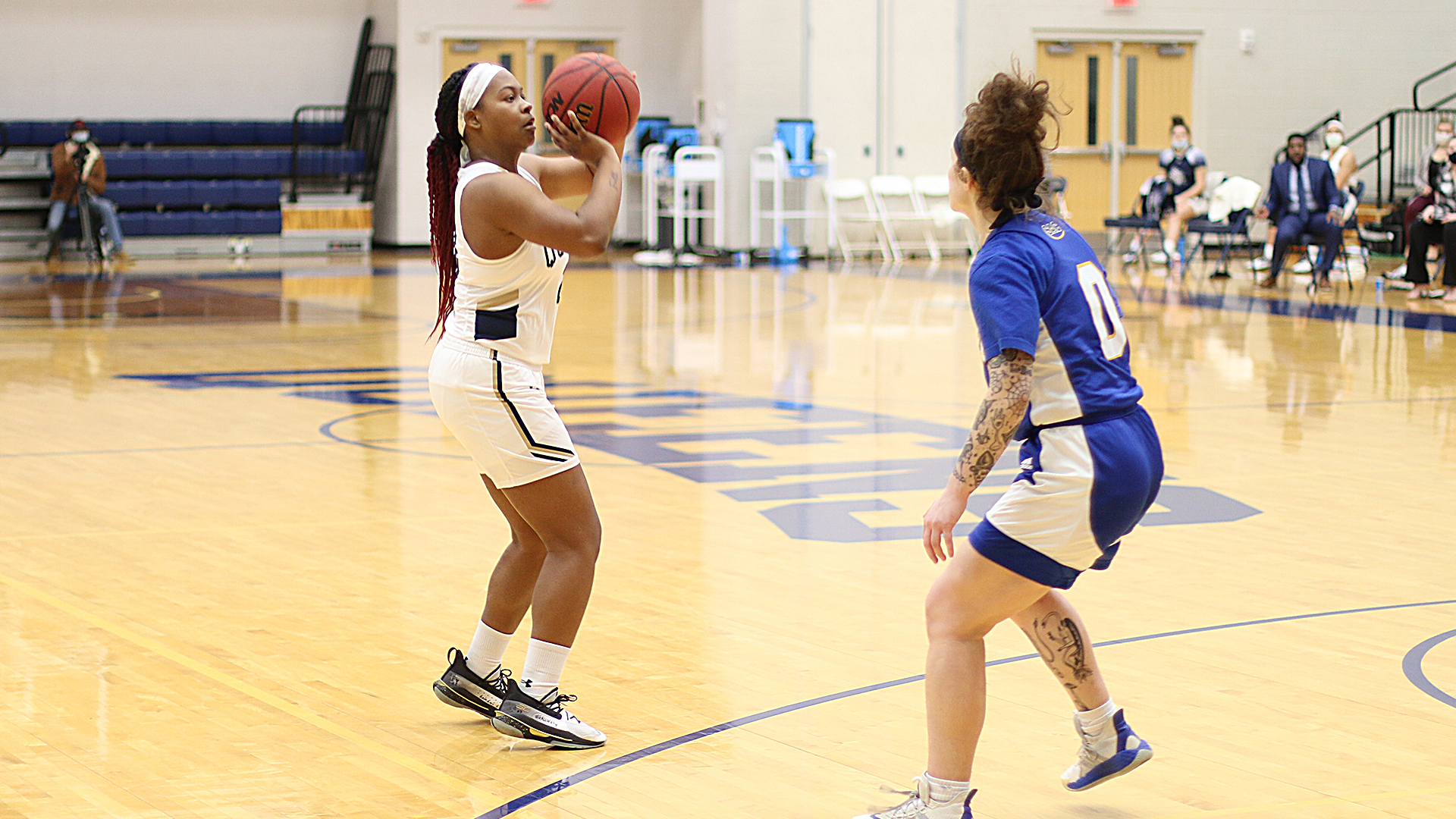 Kalaya Hall - 2021-2022 - Women's Basketball - Queens University of ...