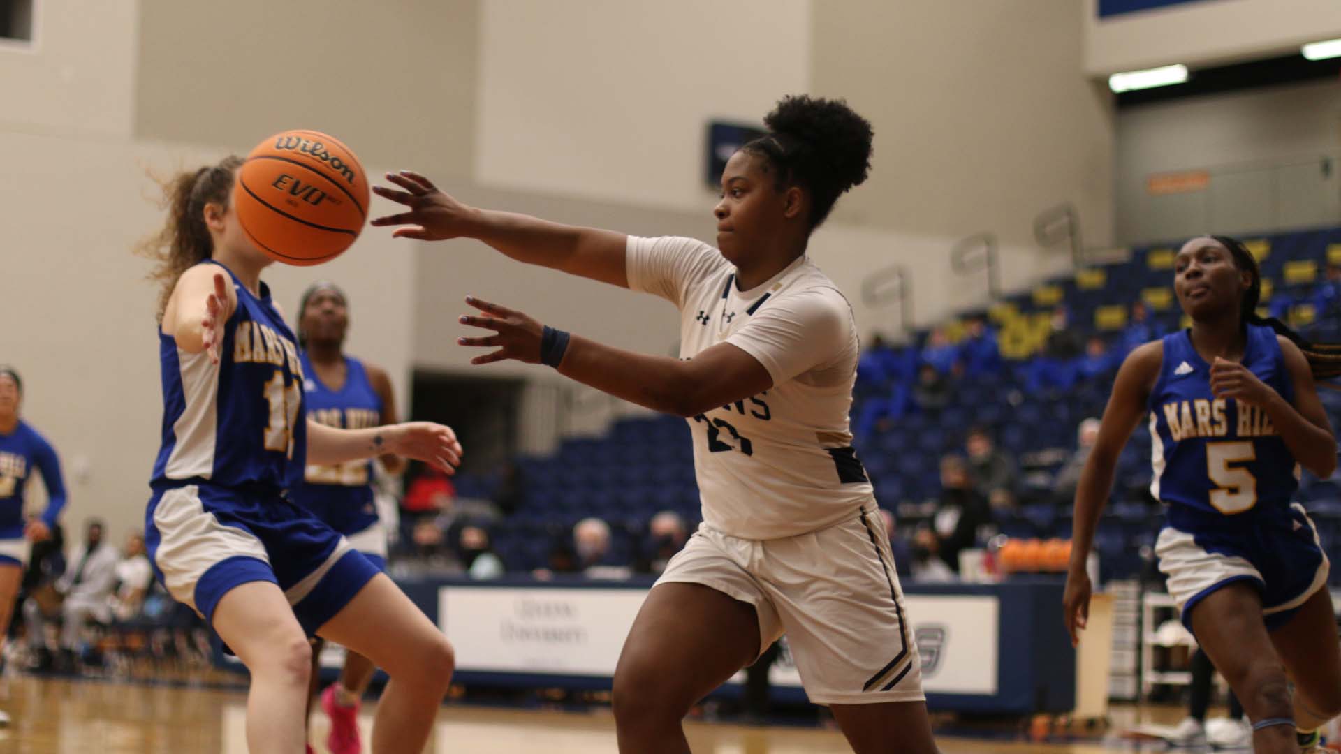 Kalaya Hall - 2021-2022 - Women's Basketball - Queens University of ...