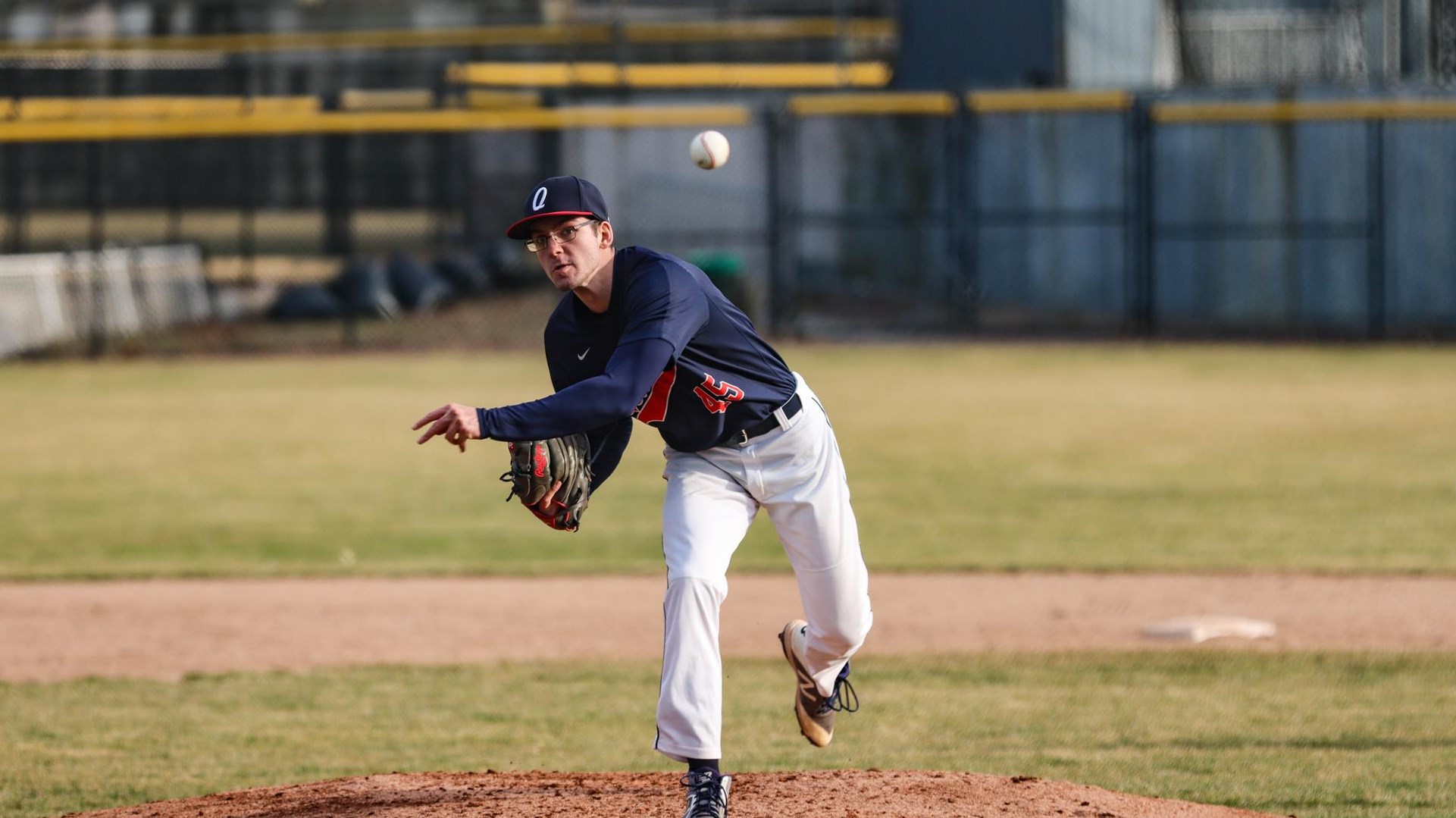 Dimitri Papazoglou - Baseball - Queens College
