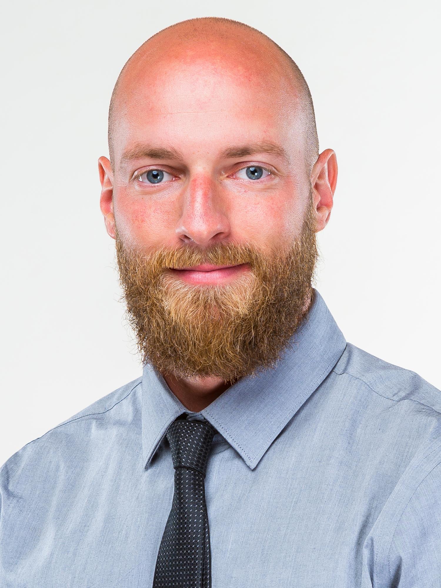 Steve Belanger - Women's Indoor Track & Field Coach - Quinnipiac ...