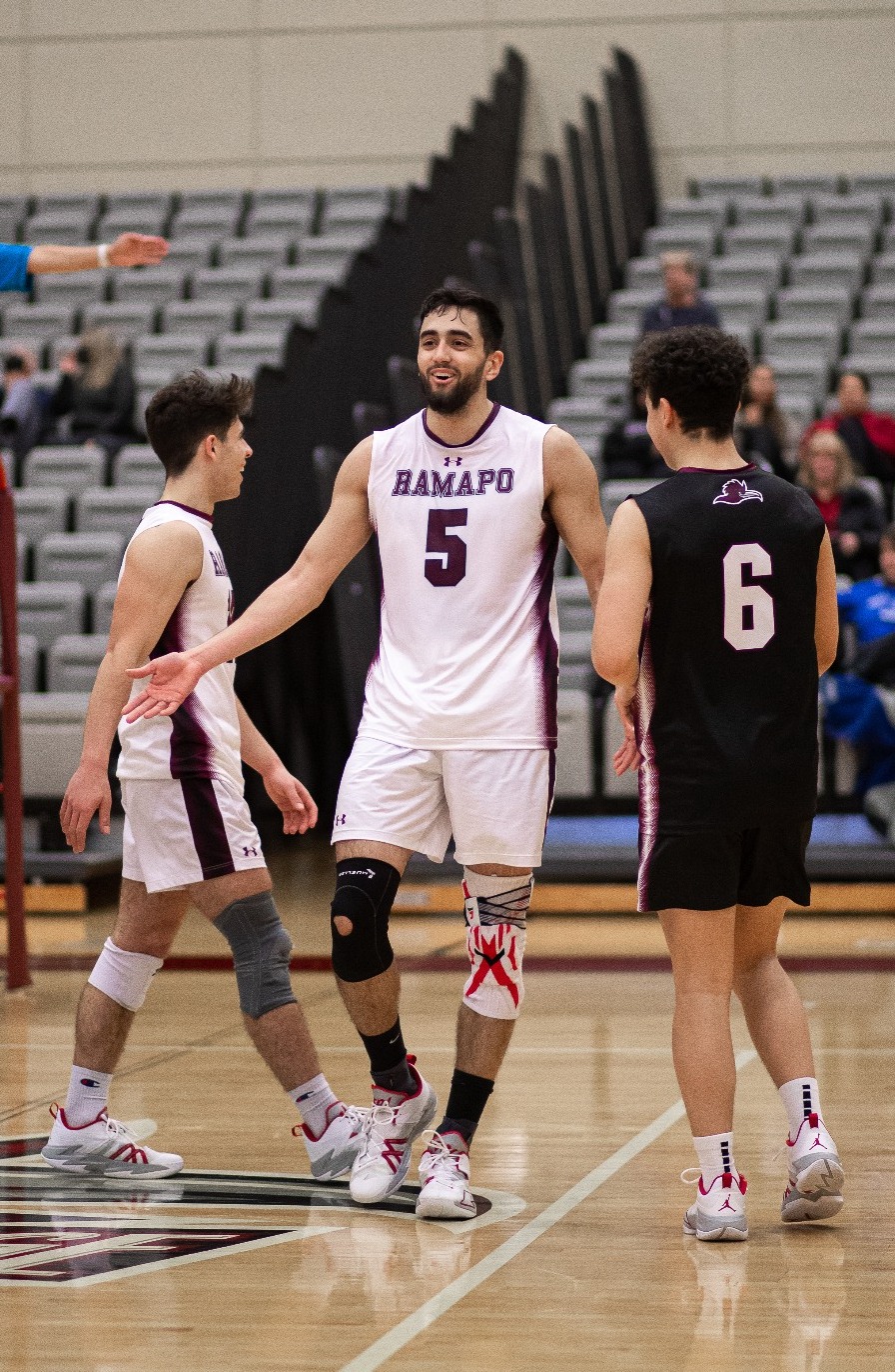 MEN'S VOLLEYBALL CLINCHES #2 SEED IN UPCOMING SKYLINE TOURNAMENT ...
