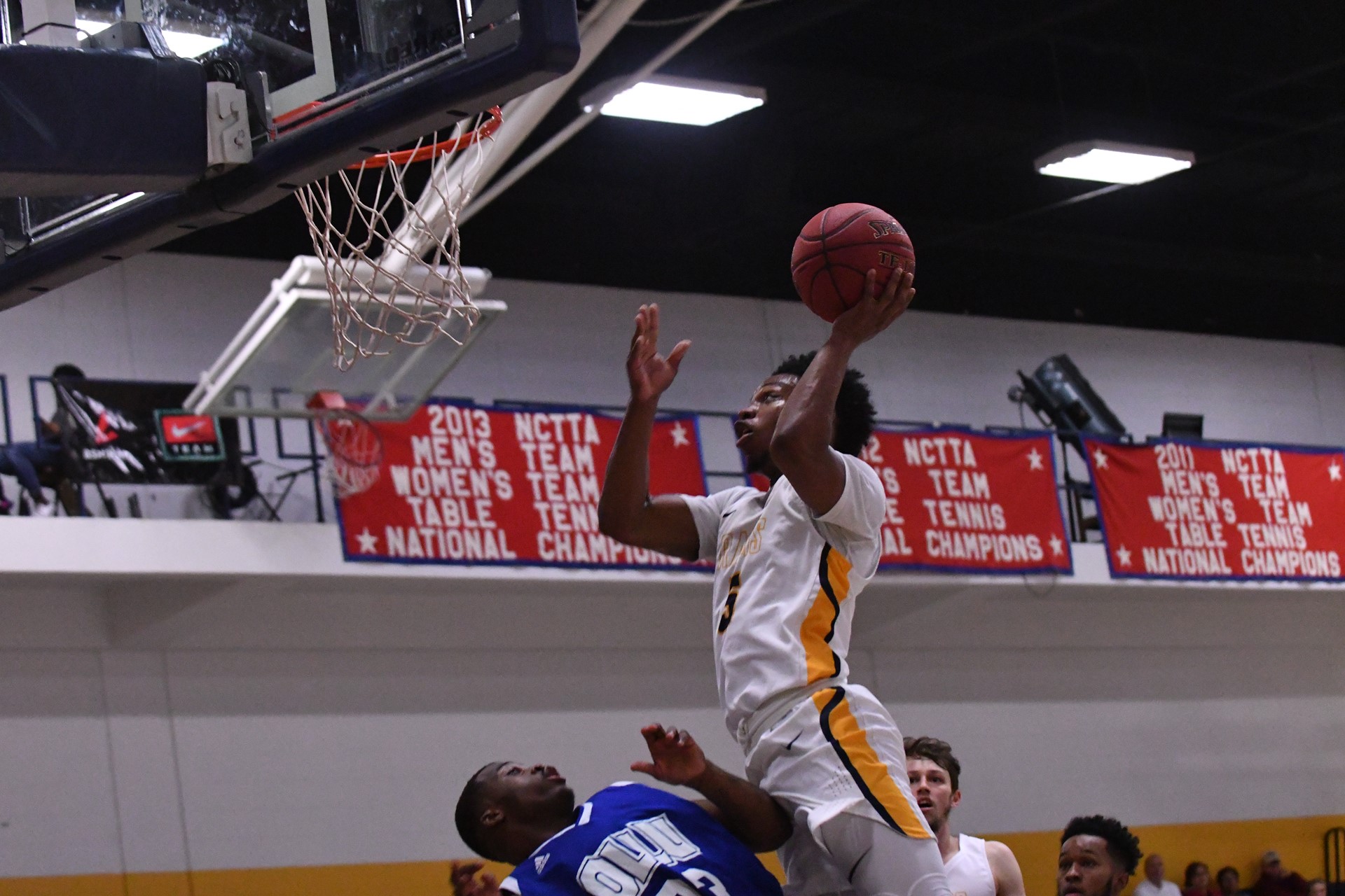 Juwan Jones - Men's Basketball - Texas Wesleyan University Athletics