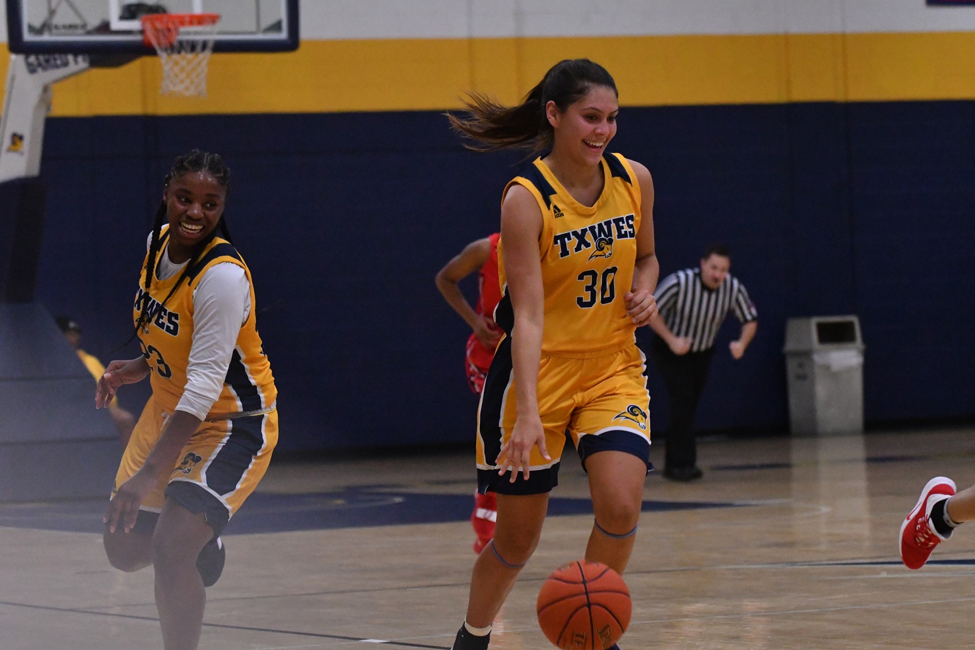 Nicole Gleason - Women's Basketball - Texas Wesleyan University Athletics