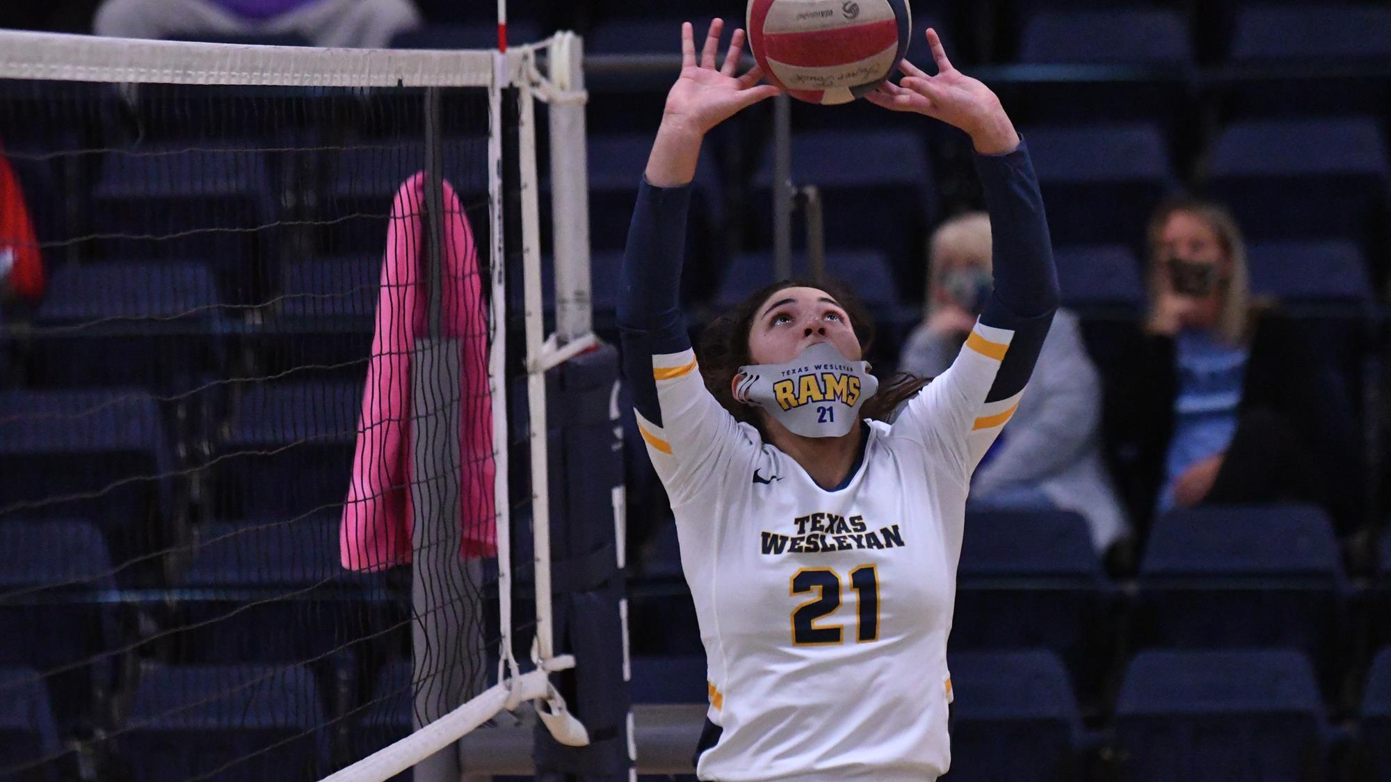 Emily Brooks - Women's Volleyball - Texas Wesleyan University Athletics