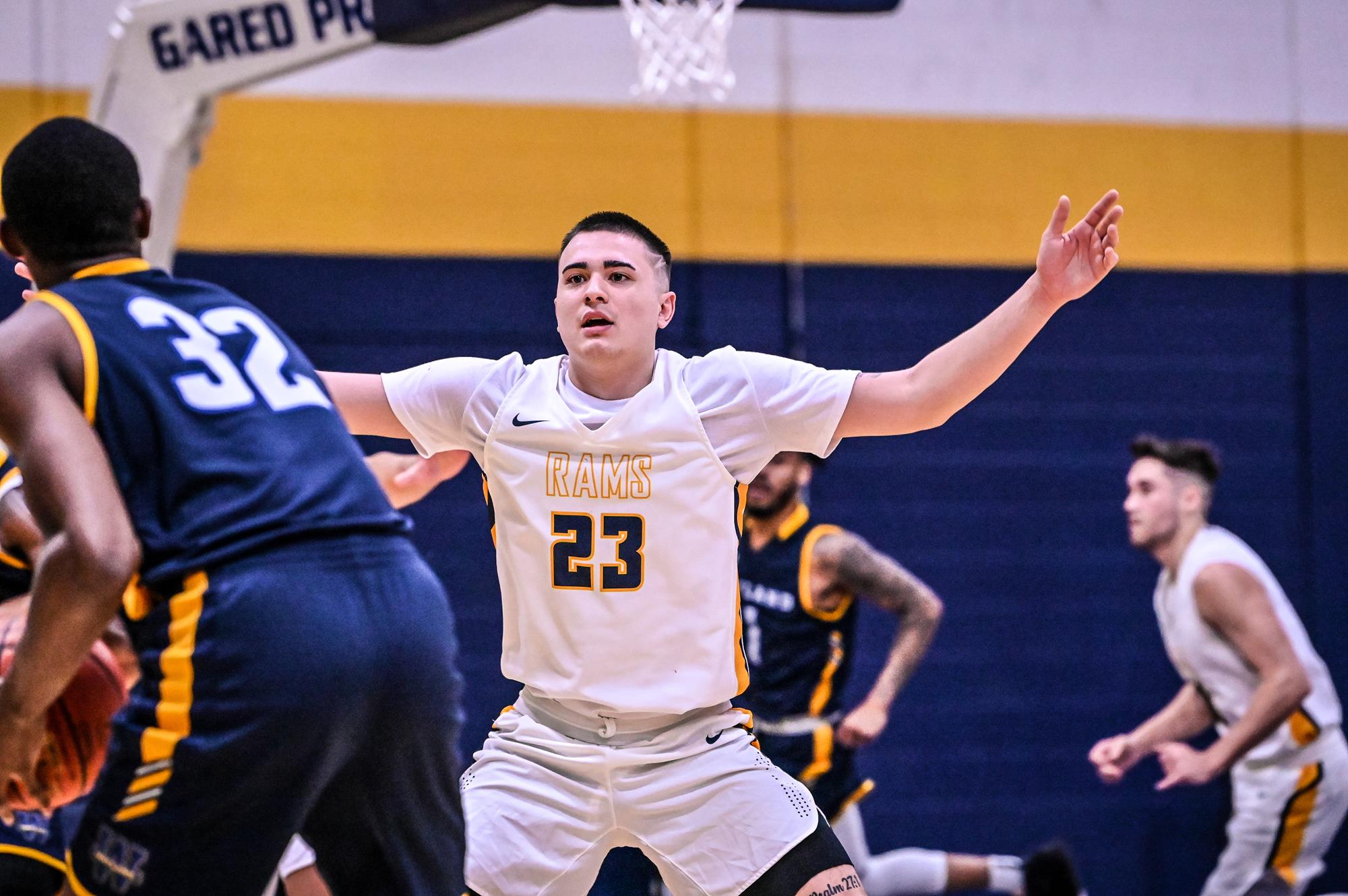 Ryan Flores - Men's Basketball - Texas Wesleyan University Athletics