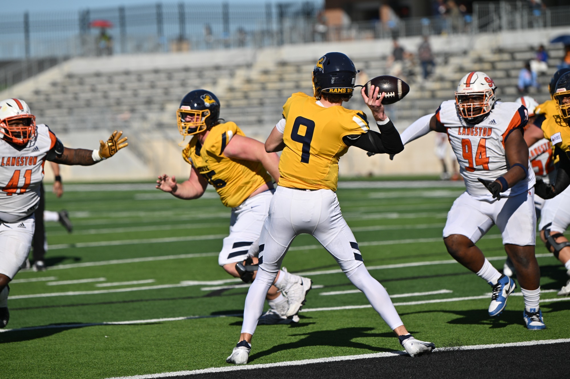 FB: Texas Wesleyan University vs Wayland Baptist University Preview ...