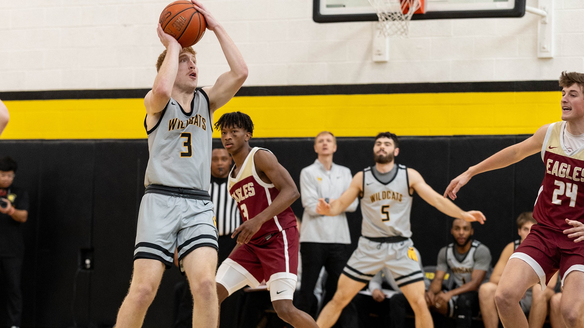 Men’s Basketball Defeats Centre 74-65 At Wayne Proffitt Classic ...