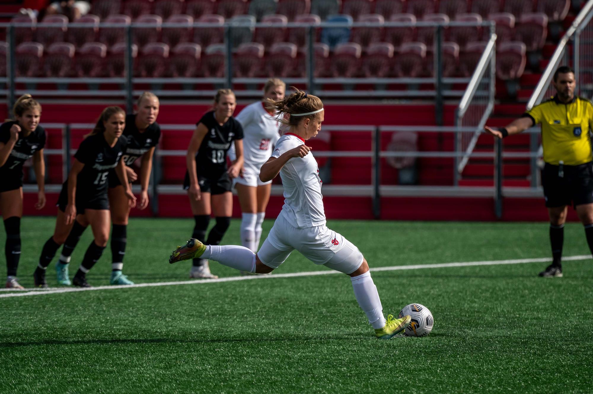 Zsani Kajan - Women's Soccer - St. John's University Athletics