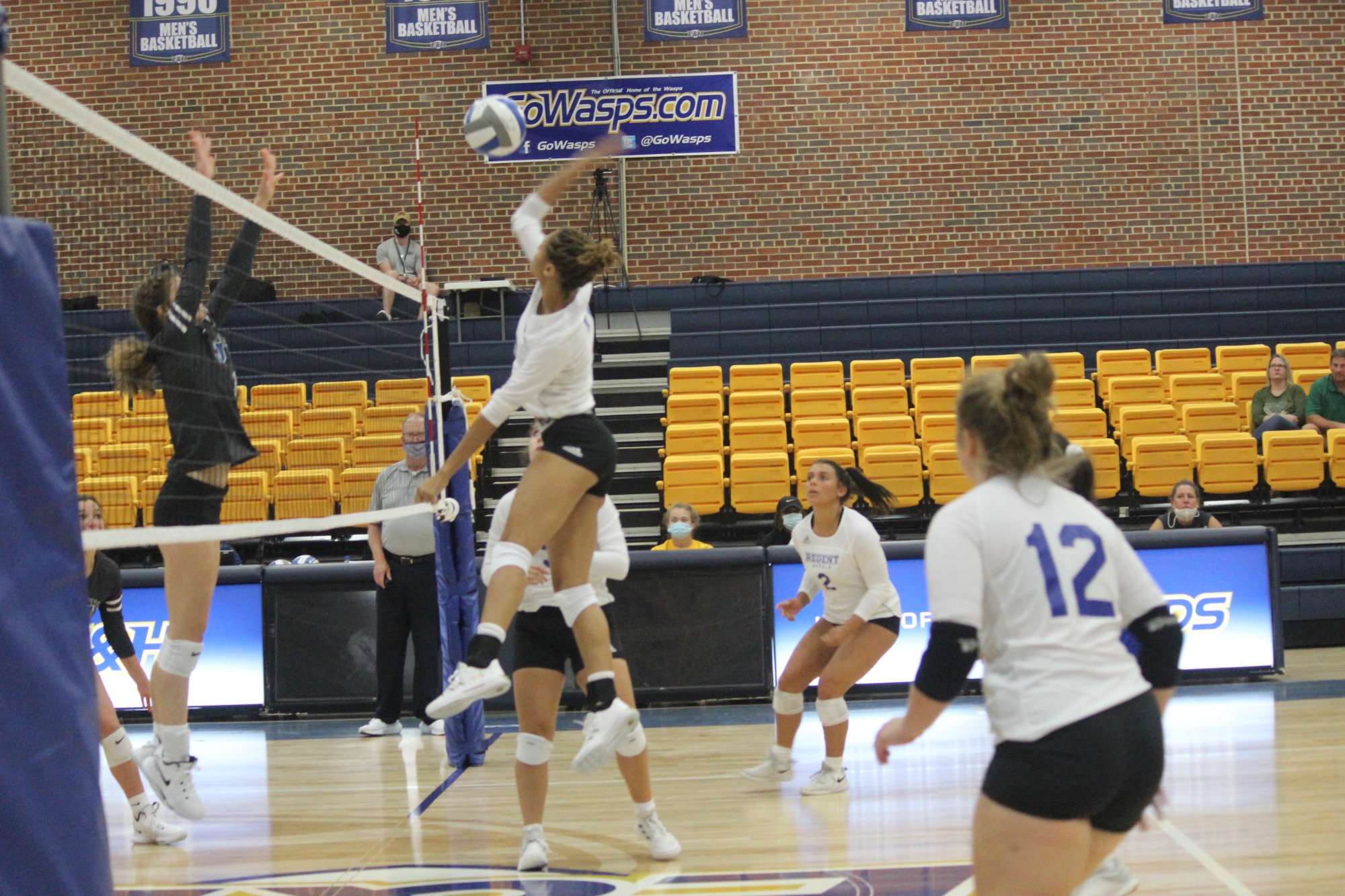 Women's Volleyball Tri-match Recap - Regent University