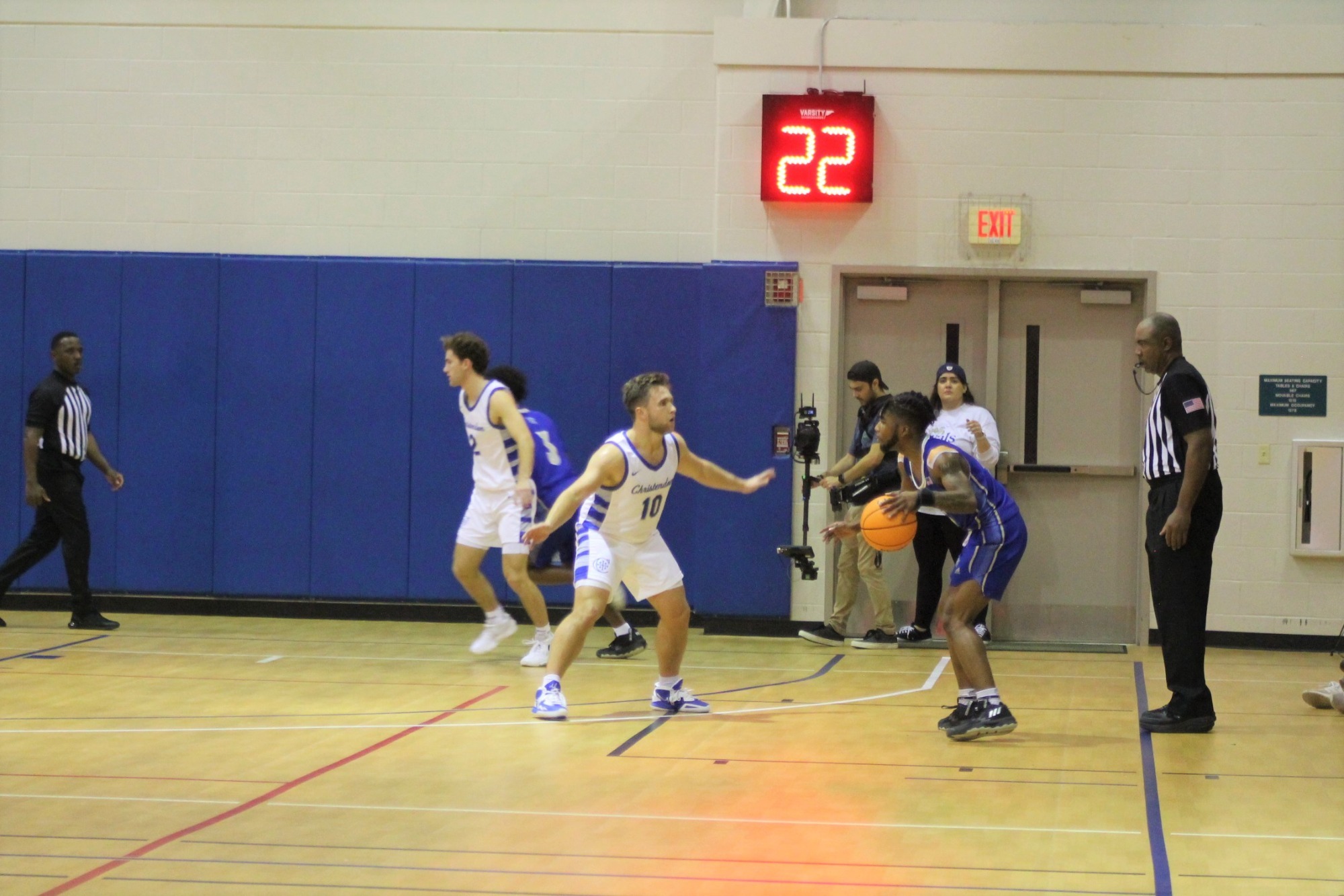 Men's Basketball Wins Home Opener Over Christendom College - Regent ...