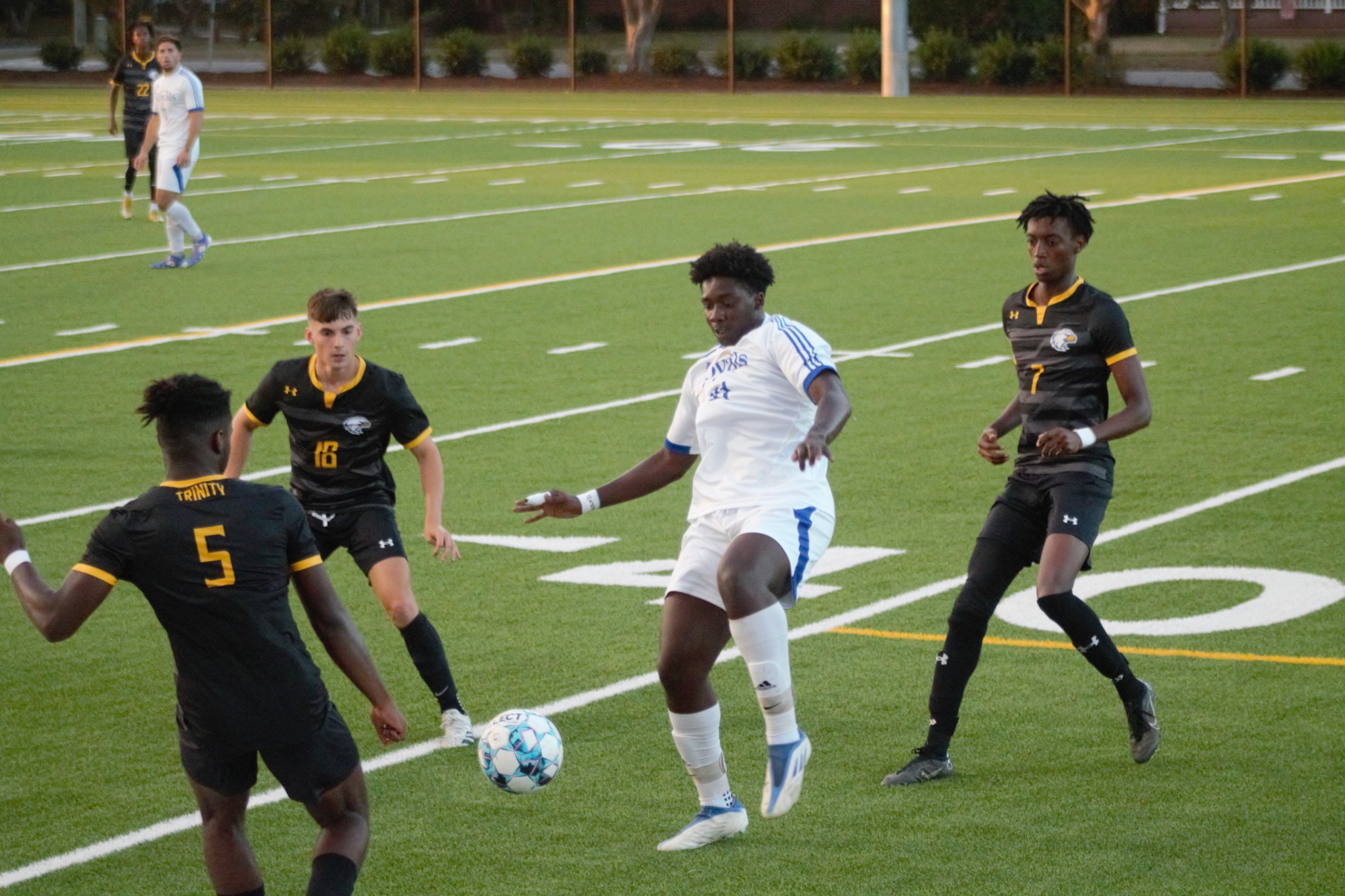 Men's Soccer Drops to Wisconsin Lutheran College - Regent University