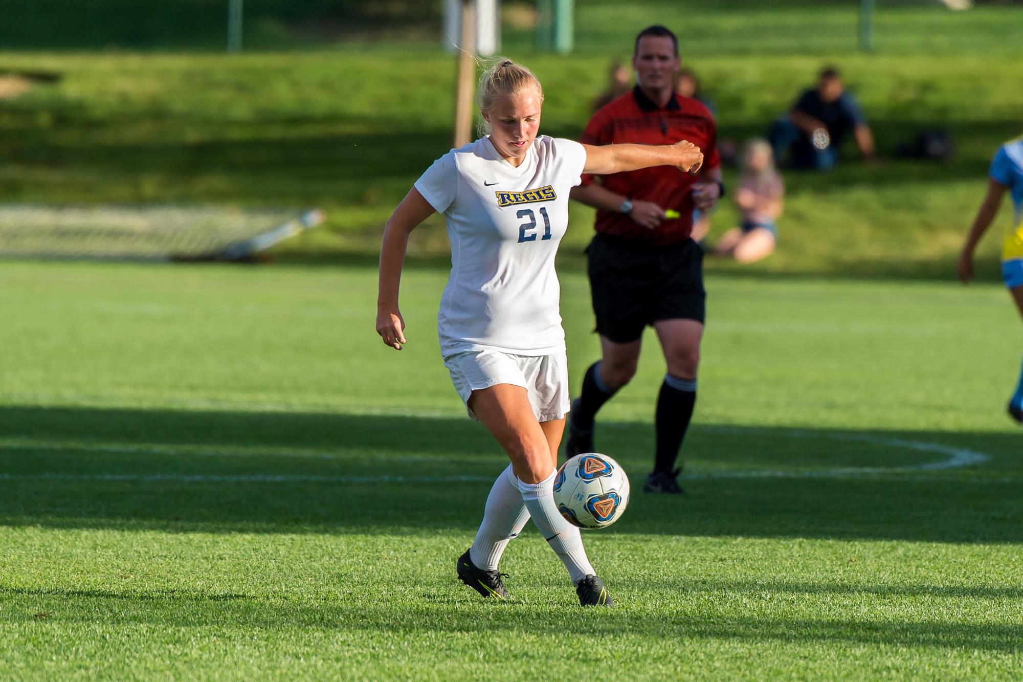 Catherine Anger - 2016 - Women's Soccer - Regis University Athletics