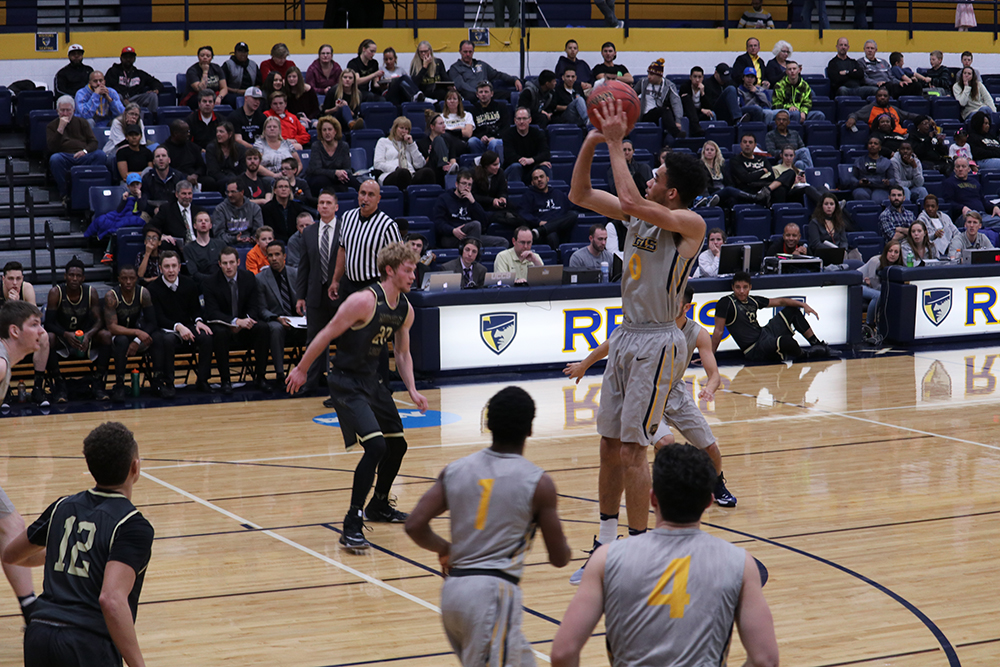 Noah King - 2016-17 - Men's Basketball - Regis University Athletics