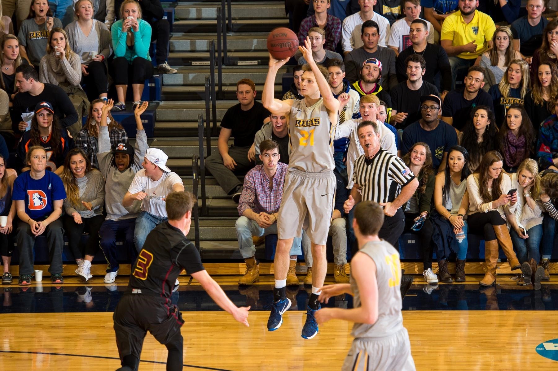 Dylan King - 2015-16 - Men's Basketball - Regis University Athletics