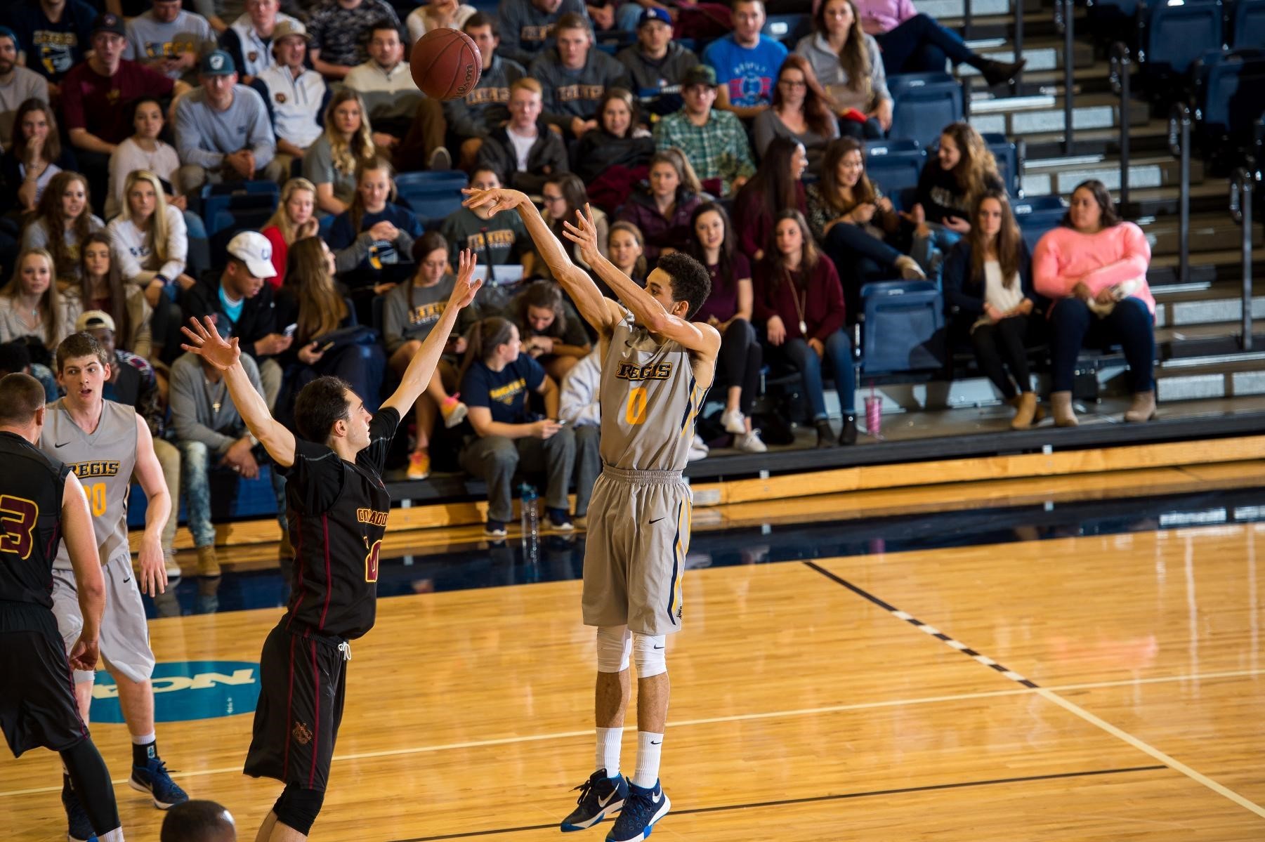 Noah King - 2016-17 - Men's Basketball - Regis University Athletics