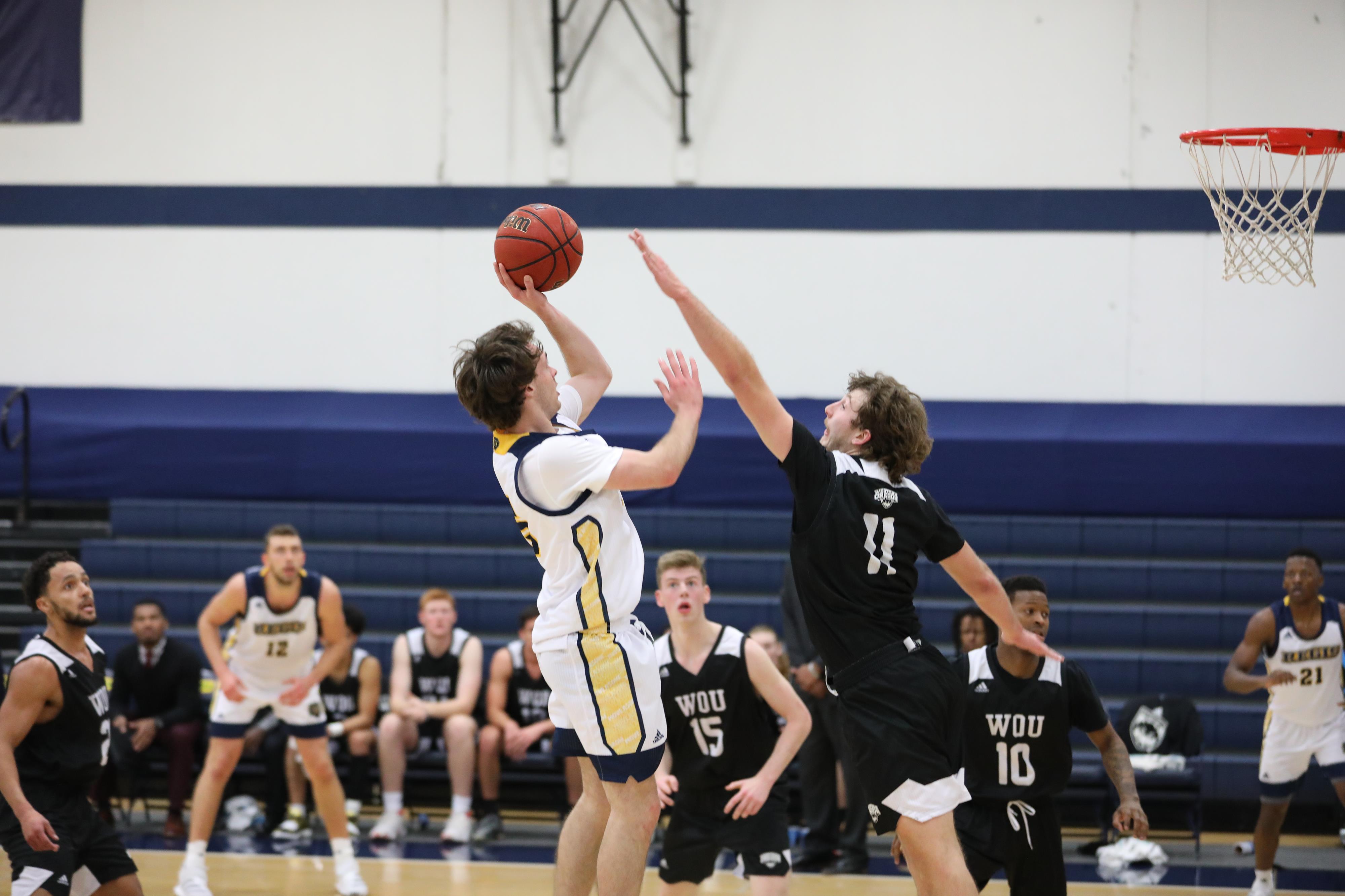 Will Cranston-Lown - 2021-22 - Men's Basketball - Regis University ...