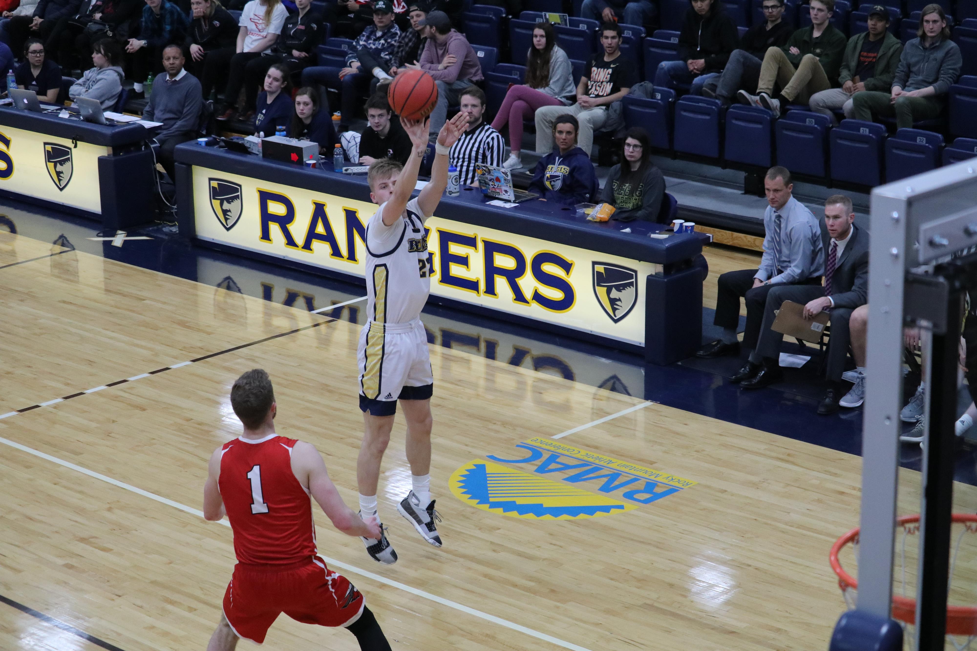 Tomas Auruskevicius - 2019-20 - Men's Basketball - Regis University ...
