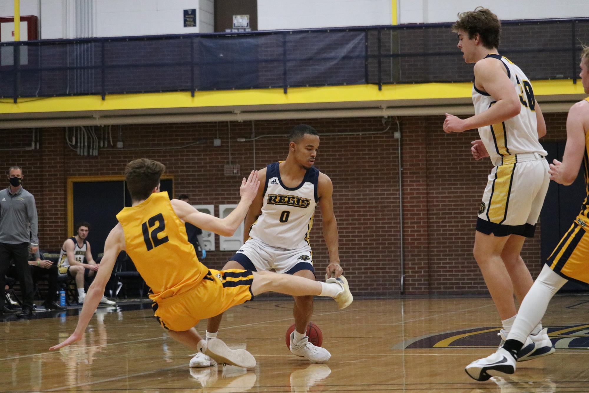Rangers push past Cougars in second half - Regis University Athletics