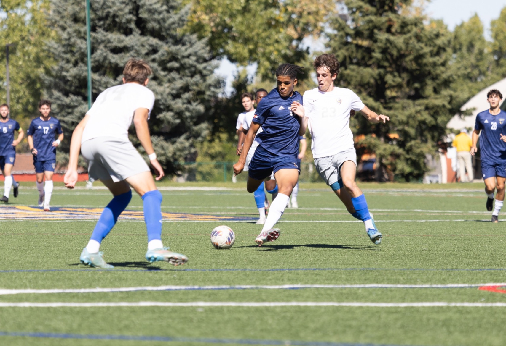 Carlson-Du Toit nets two to cap off six-point weekend - Regis ...