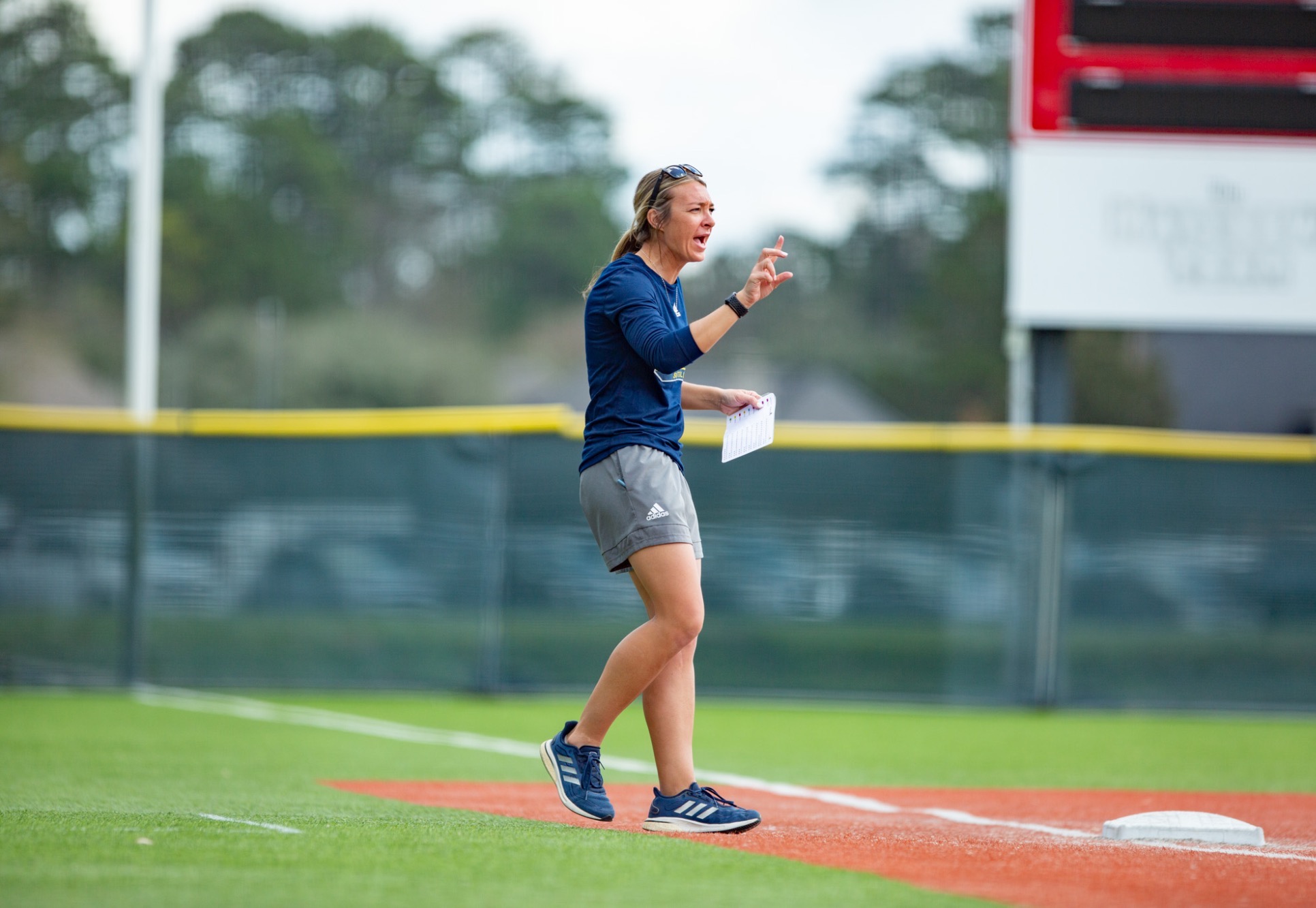 Rangers split final day down in Texas - Regis University Athletics