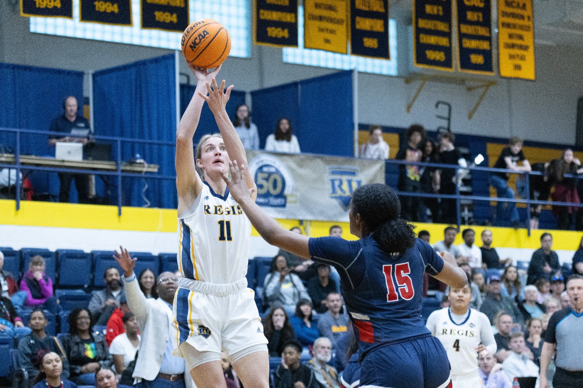 Rangers clinch share of regular season title with 70-65 win over ...