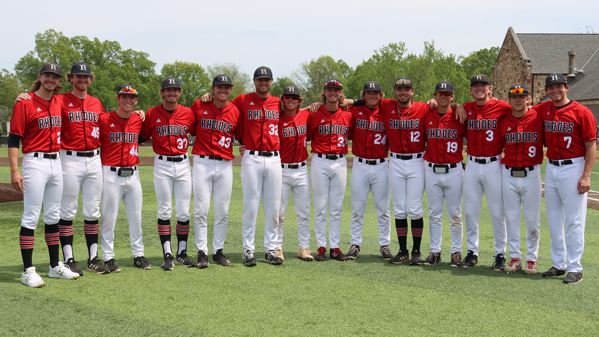 Lynx Salvage Series with Hendrix on Senior Day - Rhodes College Athletics