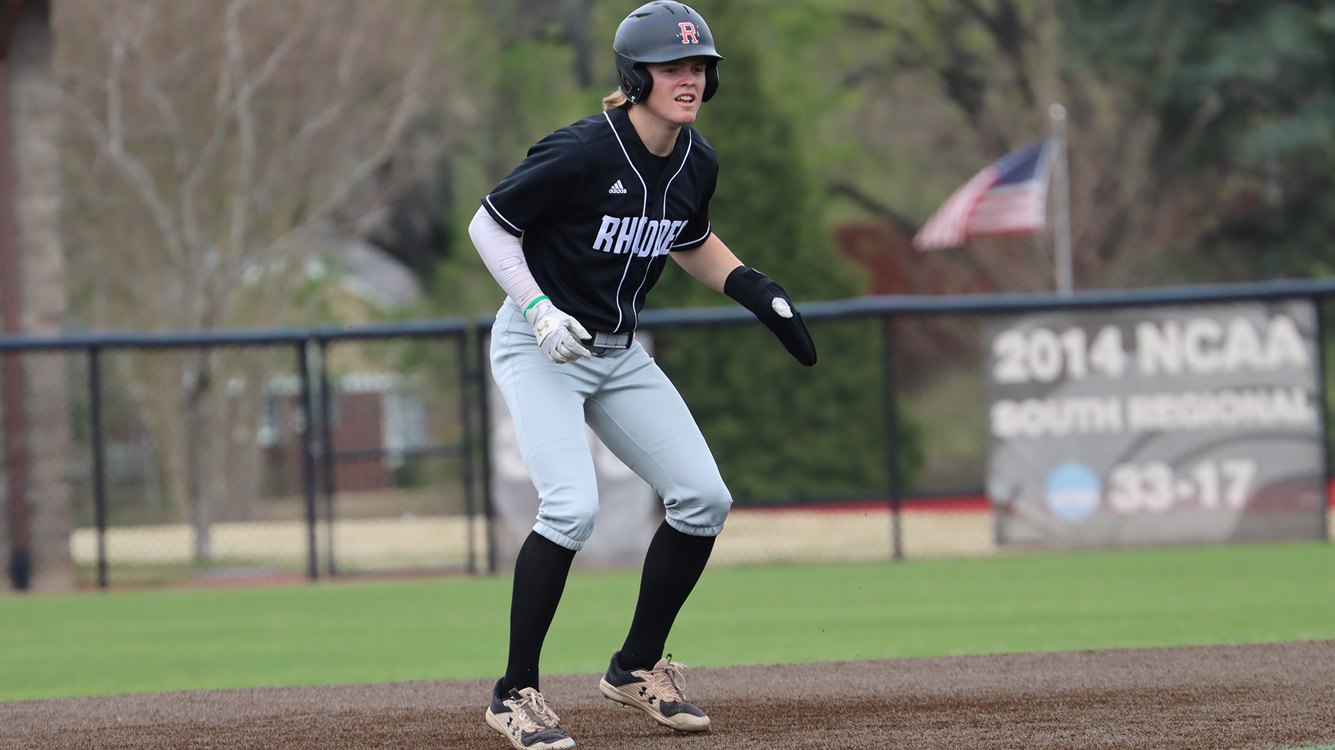 Majors Upset Lynx in First Round - Rhodes College Athletics