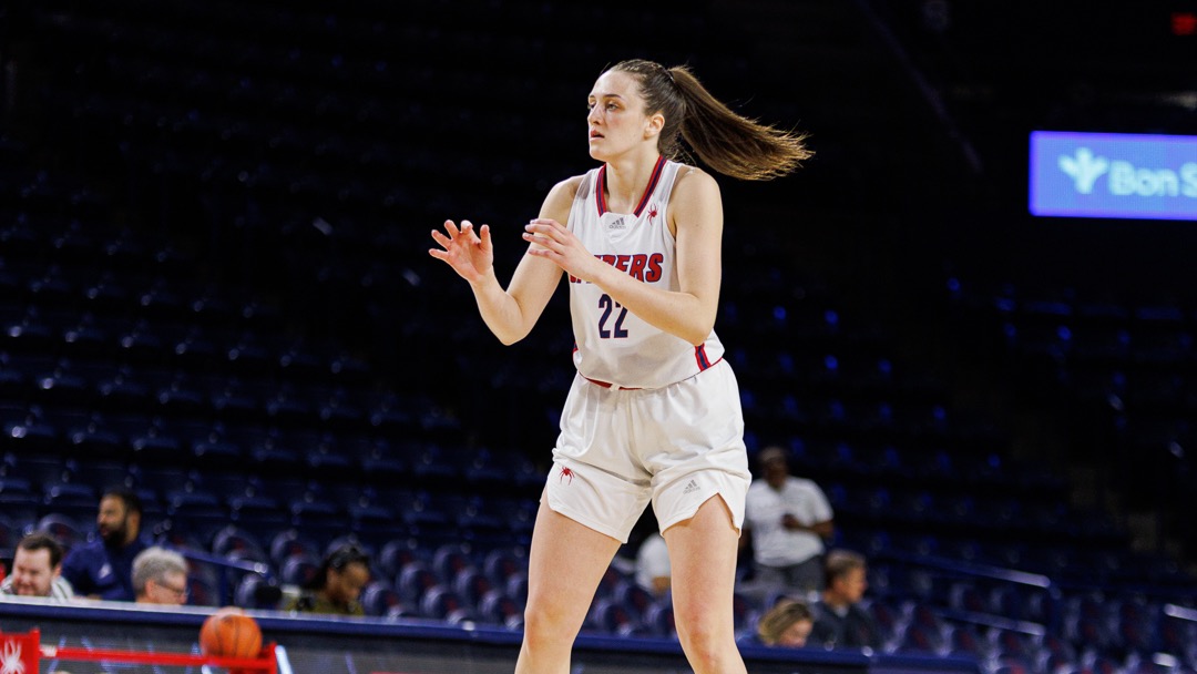 Rachel Ullstrom - Women's Basketball - University of Richmond Athletics