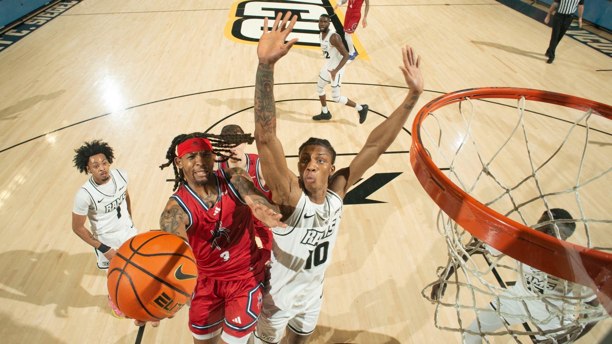 DeLonnie Hunt - Men's Basketball - University of Richmond Athletics