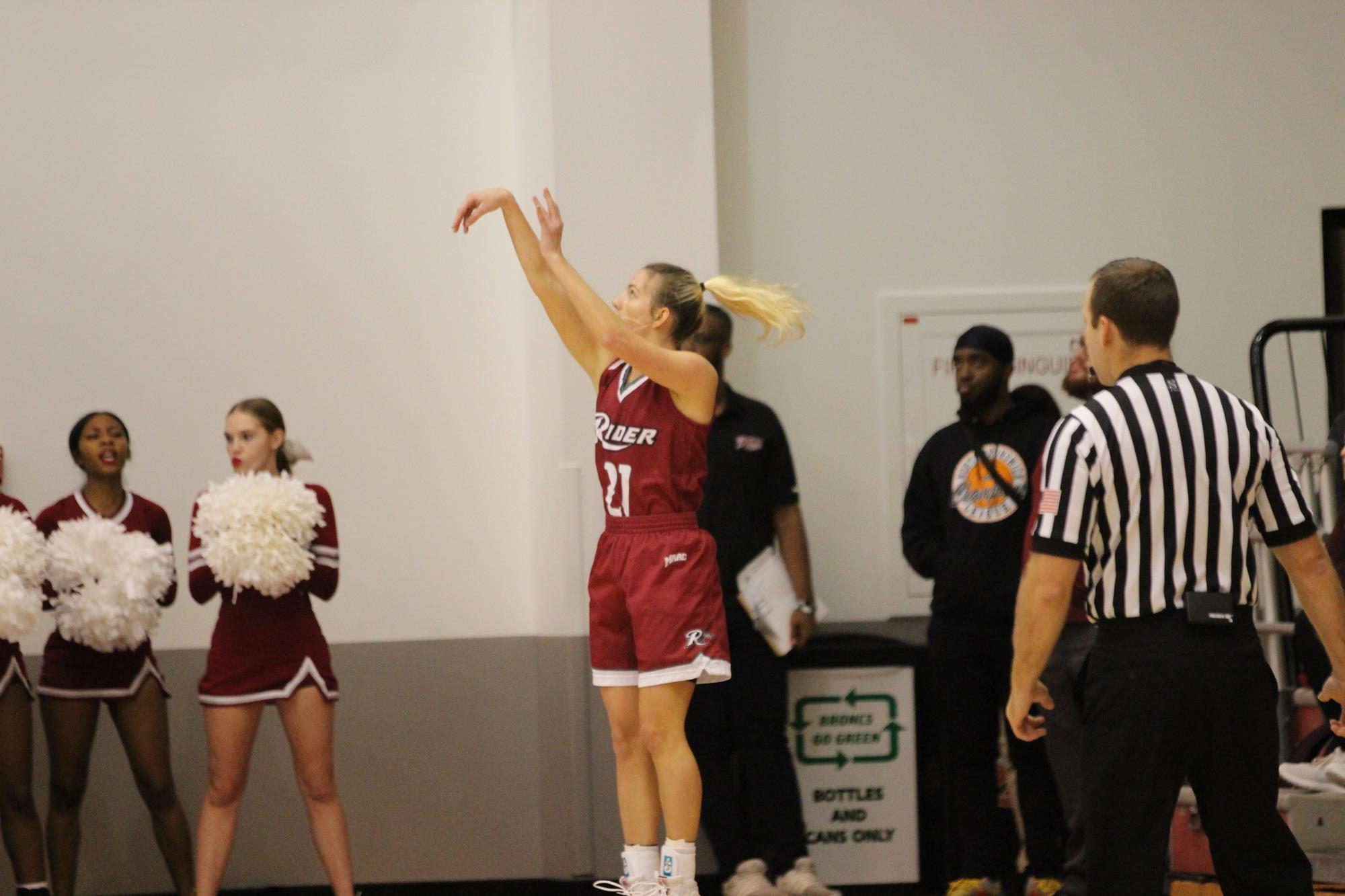 Lexi Posset - Women's Basketball - Rider University Athletics