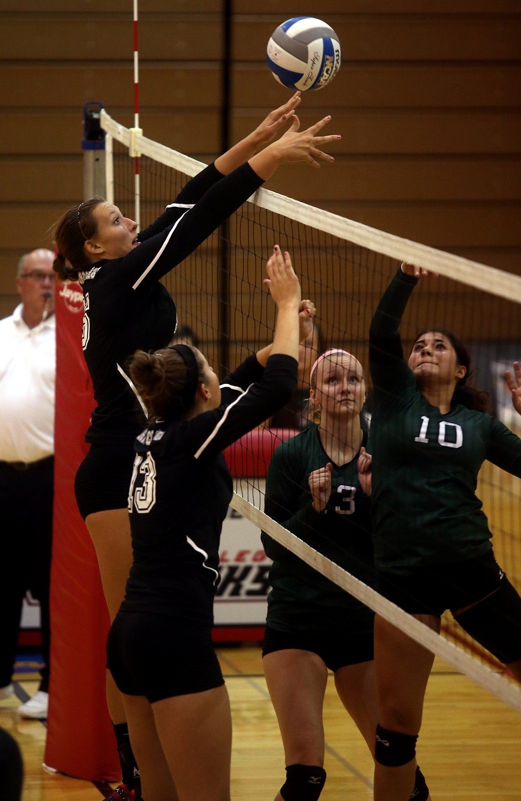Allison Barnes - Volleyball - Ripon College Athletics