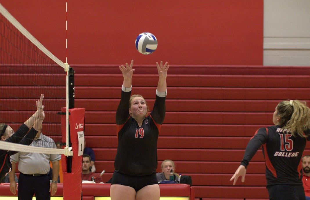 Ellie MacKenzie - Volleyball - Ripon College Athletics
