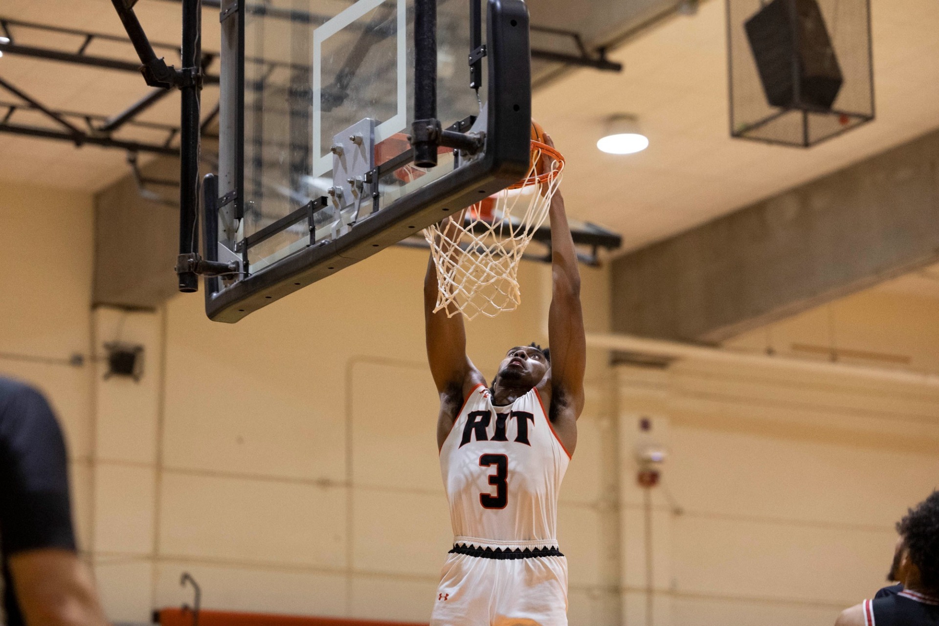 Men's Basketball opens Brodie Tournament with 77-71 win against Canton ...