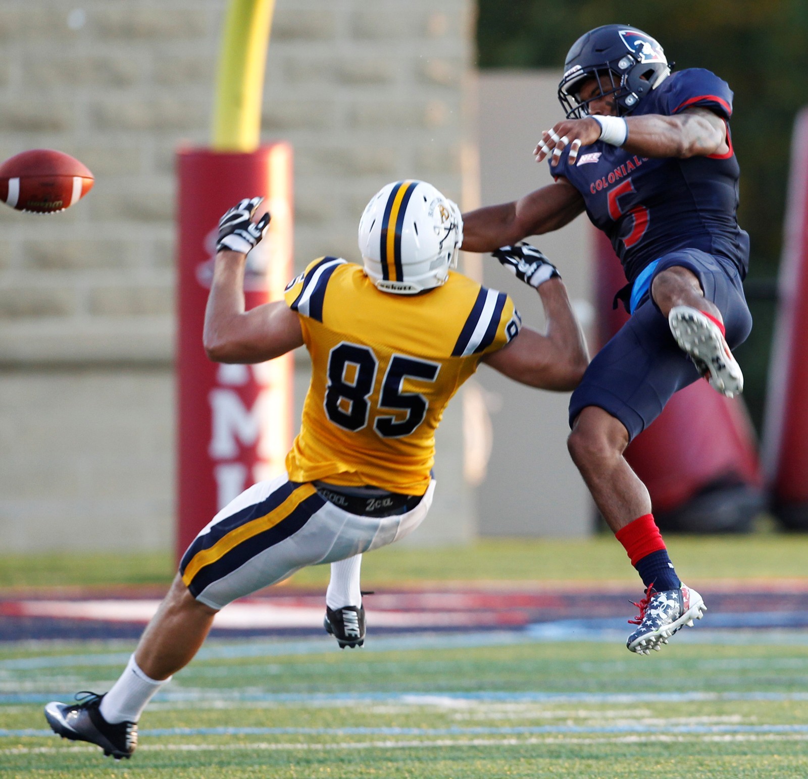 Marcelis Branch - Football - Robert Morris University Athletics