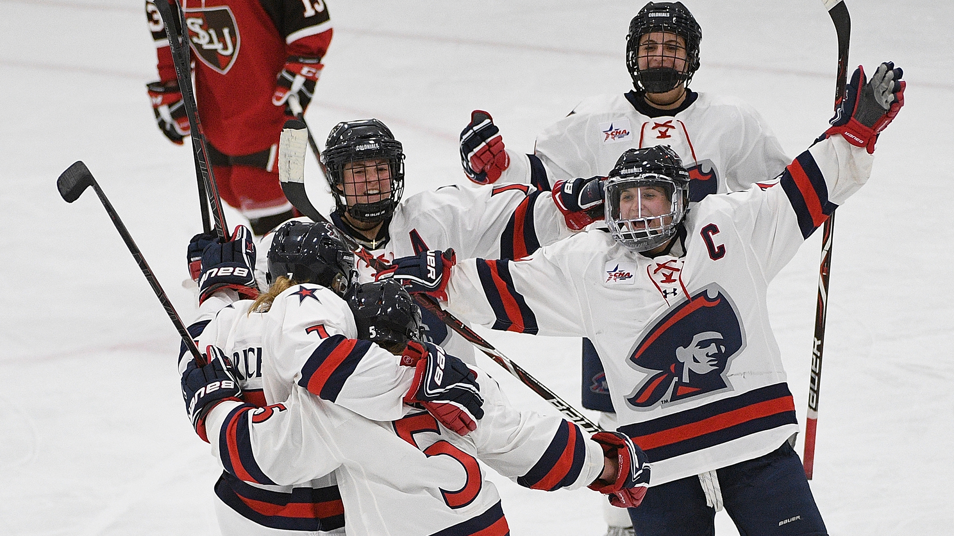 Sarah Quaranta - Women's Hockey - Robert Morris University Athletics