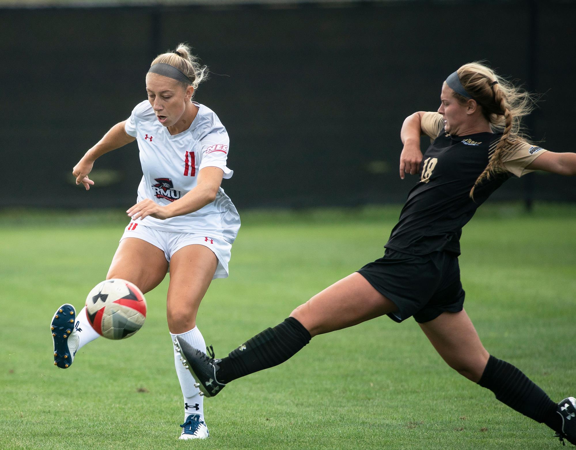 RMU Drops Four-Spot On Long Island - Robert Morris University Athletics