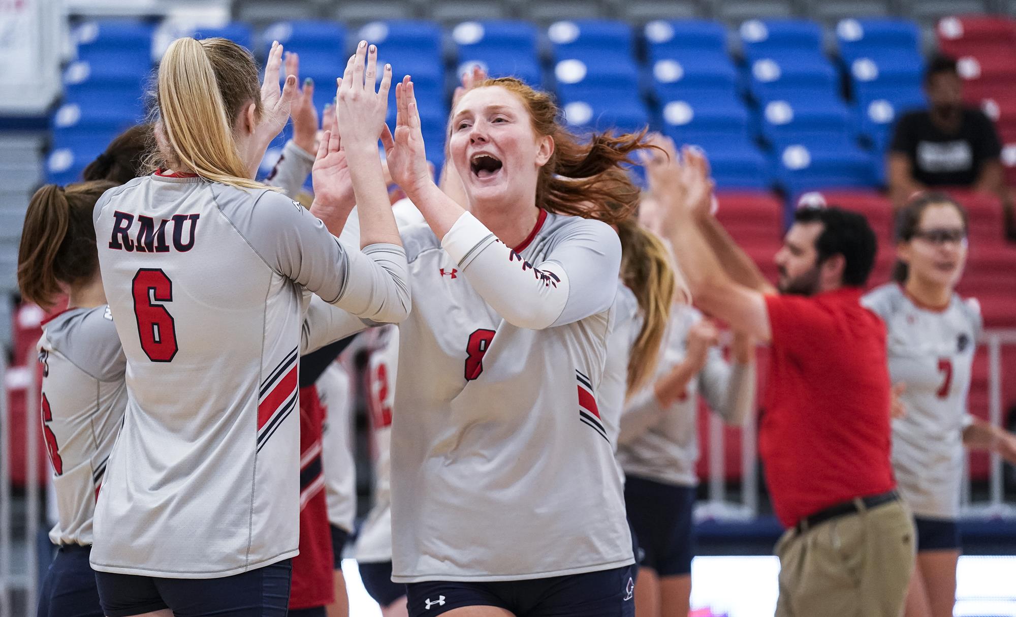 Emma Granger - Volleyball - Robert Morris University Athletics
